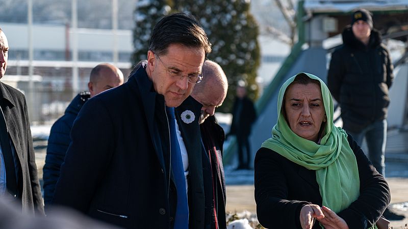 Premier Rutte wil genocide Srebrenica niet vergelijken met wat in Gaza ...